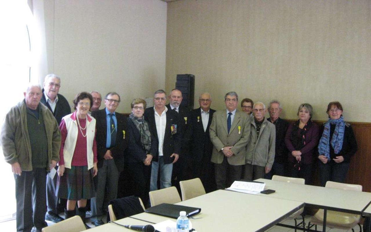 Matha - Médailles militaires Section Matha - association